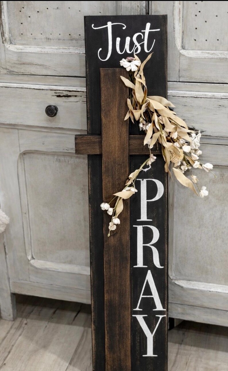 Hand Painted 'just Pray' Wood Sign - Farmhouse Religious Decor - Etsy