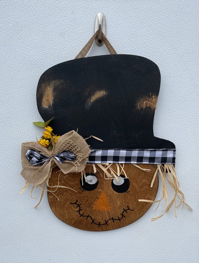 Scarecrow Decor / Scarecrow Sign / Fall Sign / Halloween Sign / Rustic ...