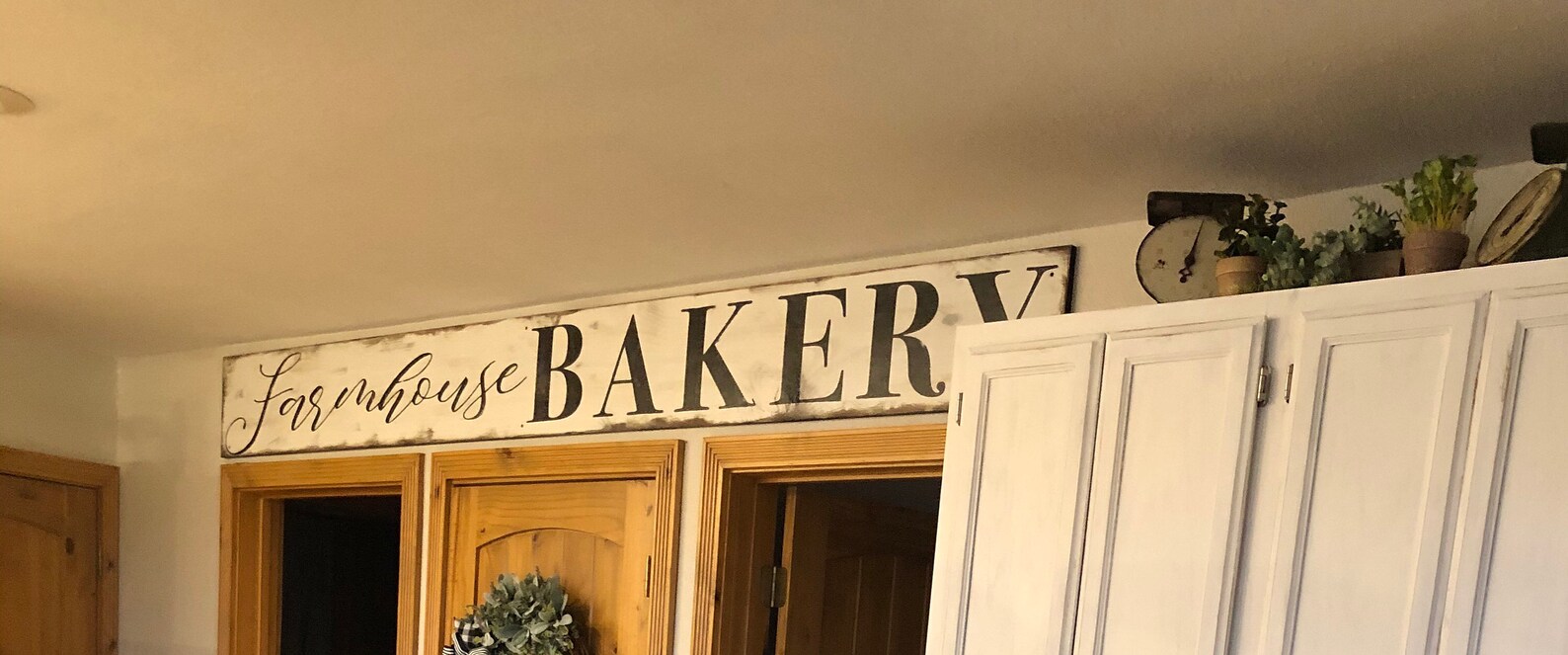 Farmhouse Bakery Sign / Bakery Sign / Farmhouse Sign / | Etsy