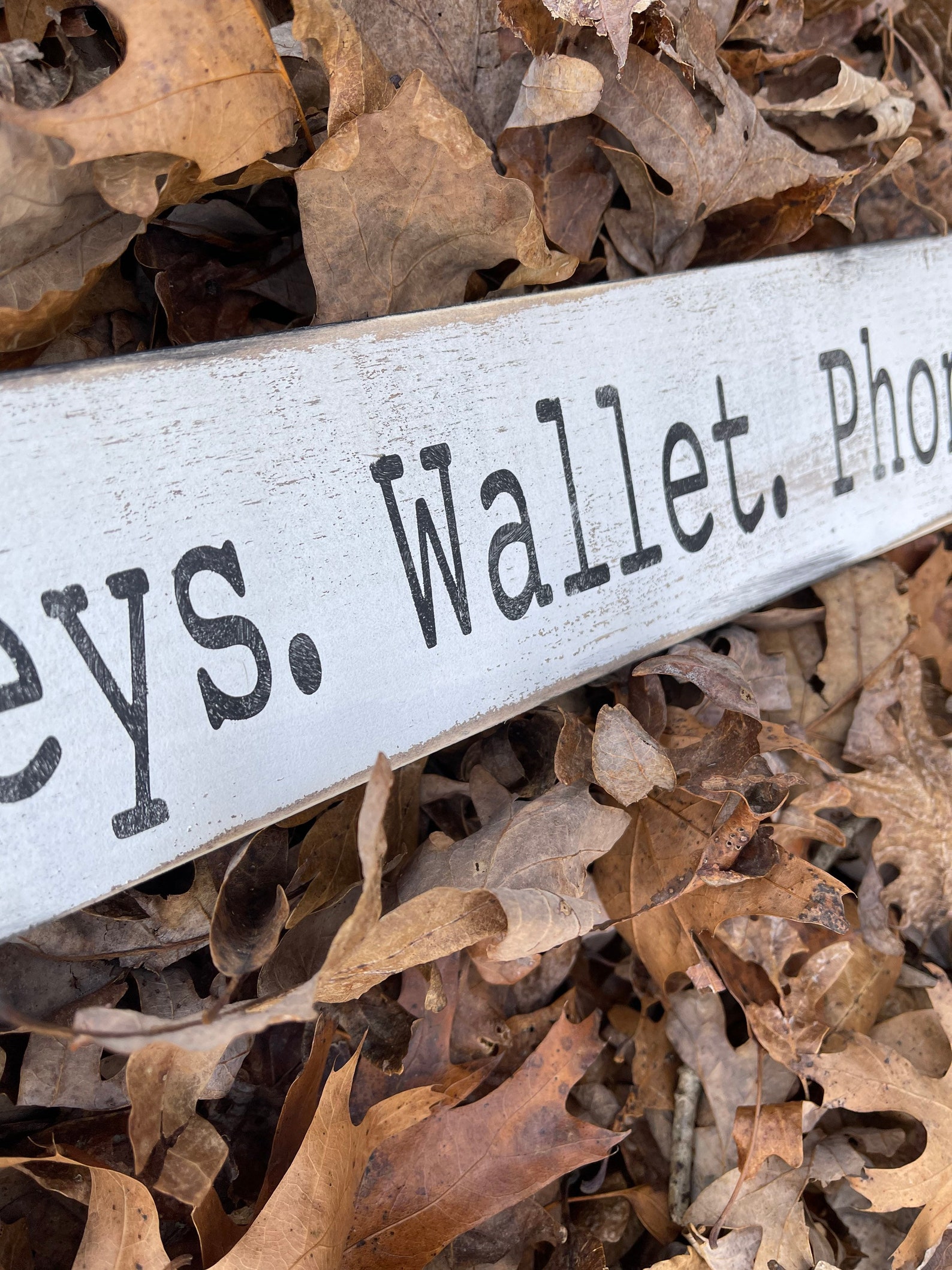 Checklist Sign / Phone Keys Wallet Kiss Sign / Farmhouse Sign - Etsy