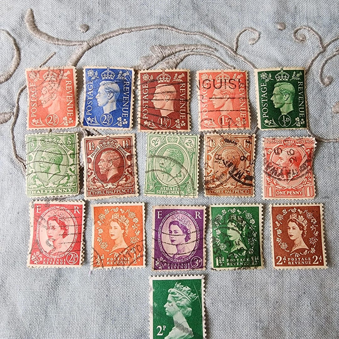 16 Royal Vintage Stamps of Kings and Queens From United Kingdom - Etsy