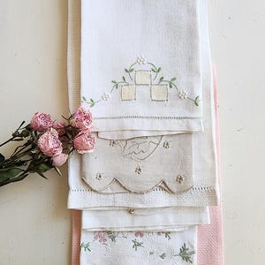 Small Vintage Hand Linen Towel - Etsy
