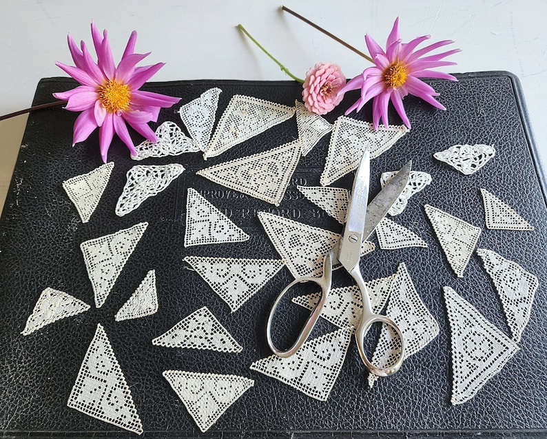 Set of Miniature Antique Triangles, Lace Inserts - Etsy