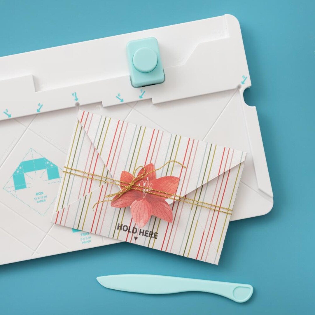 We R Memory Keepers Explosion Card Punch Board - We R Memory Keepers - Etsy