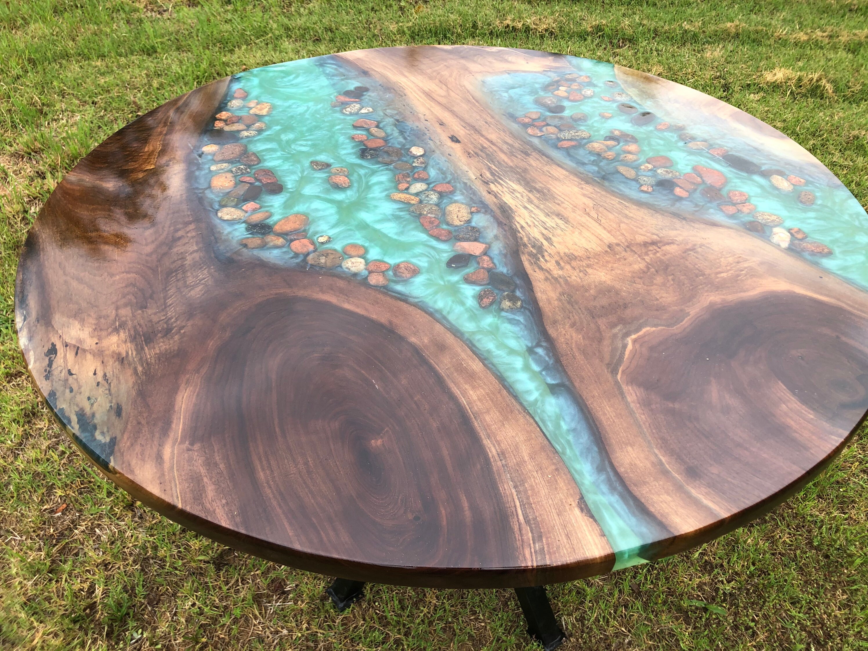 Round Live Edge Walnut River Table - Etsy