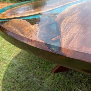 Stunning Large Round River Table With Stone Rock Live Edge Dining - Etsy