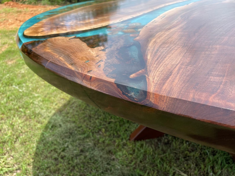 Stunning Large Round River Table With Stone Rock Live Edge Dining - Etsy