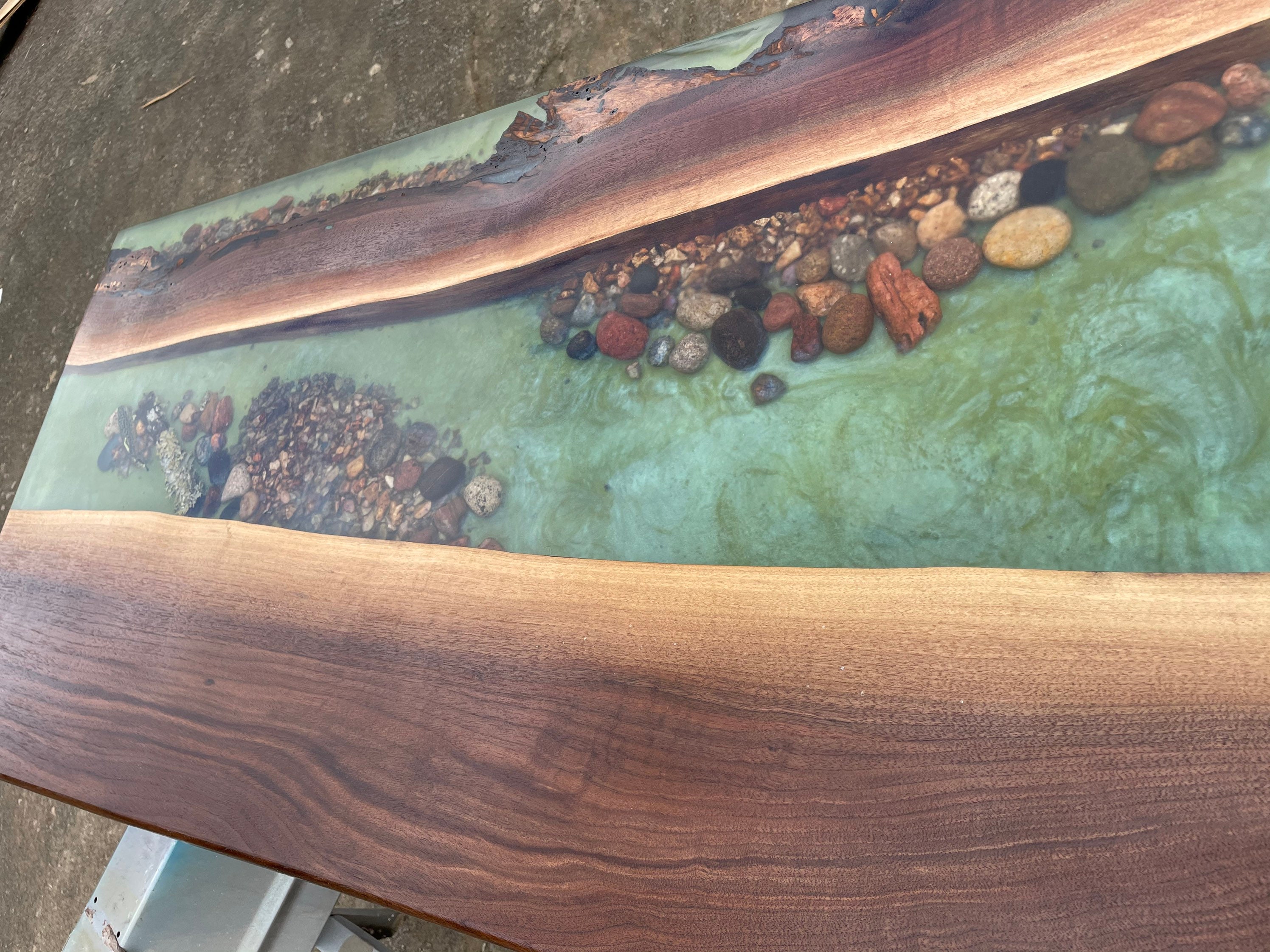 J Shape River Bar Table Live Edge With River Stone and Trout - Etsy
