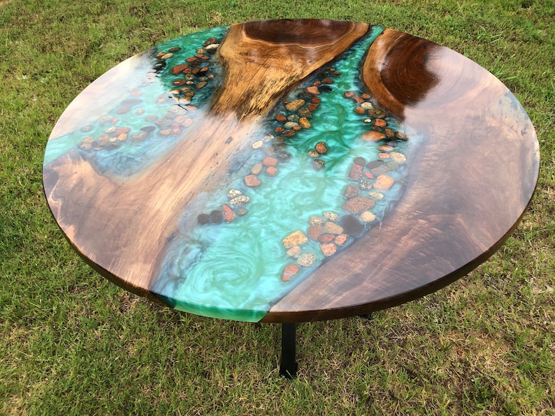 Round Live Edge Walnut River Table - Etsy
