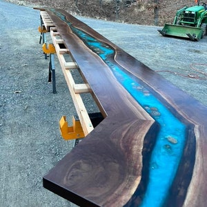 30 Foot Long Commercial Restaurant River Table Bartop With Rock and ...