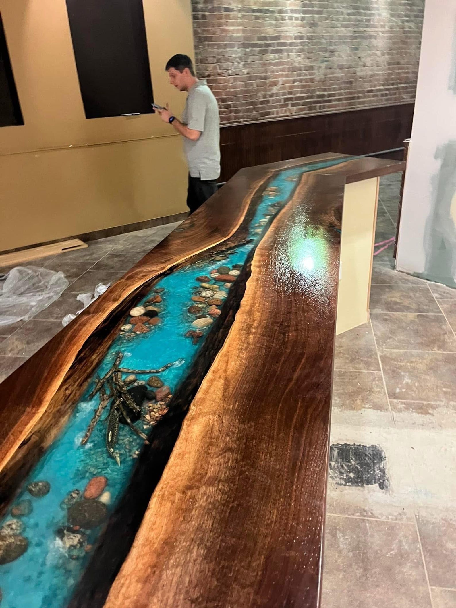 25 Ft Bartop River Table Live Edge With River Stone and Trout - Etsy
