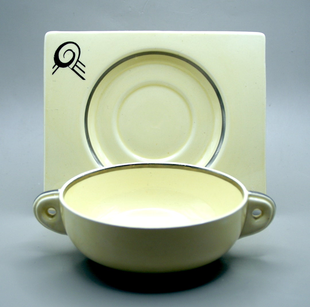 CLARICE CLIFF yale Pattern Art Deco Wilkinson Pottery BIARRITZ Shape ...