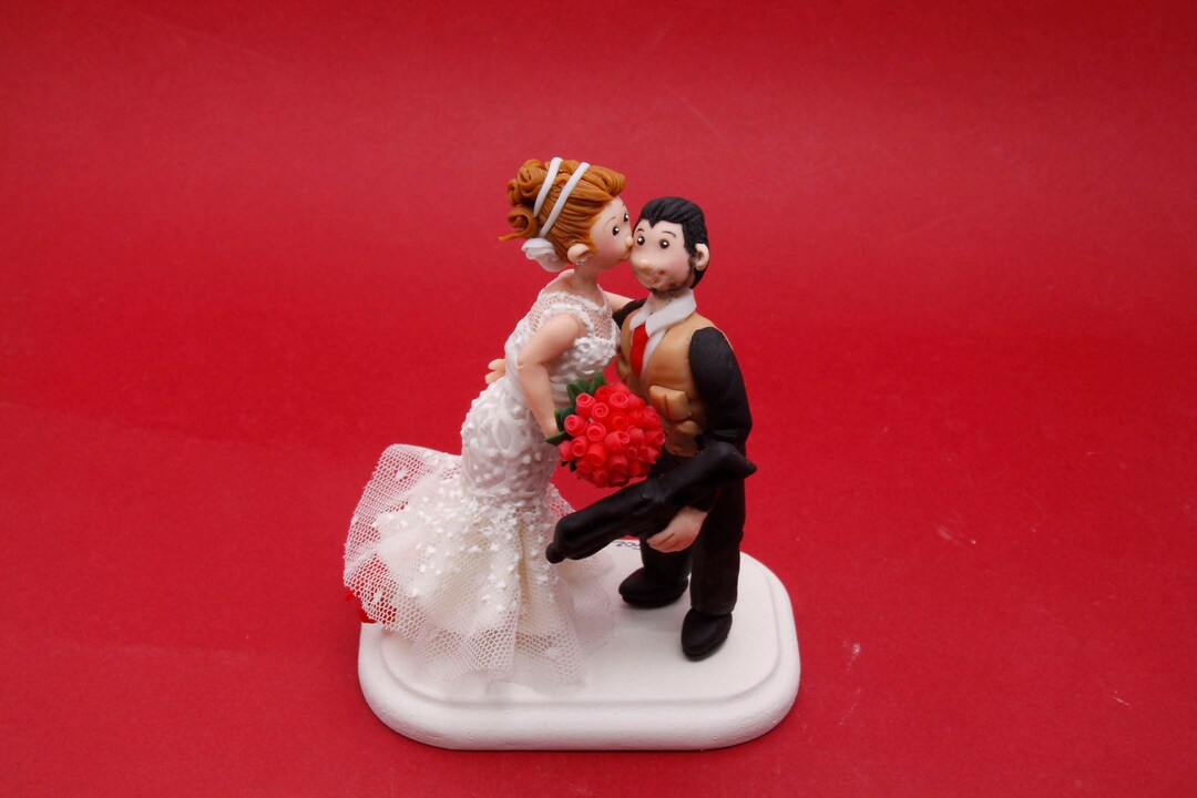 Wedding Cake Topper Rifle, Gun Wedding, Armeds. HUNTER Wedding Cake ...
