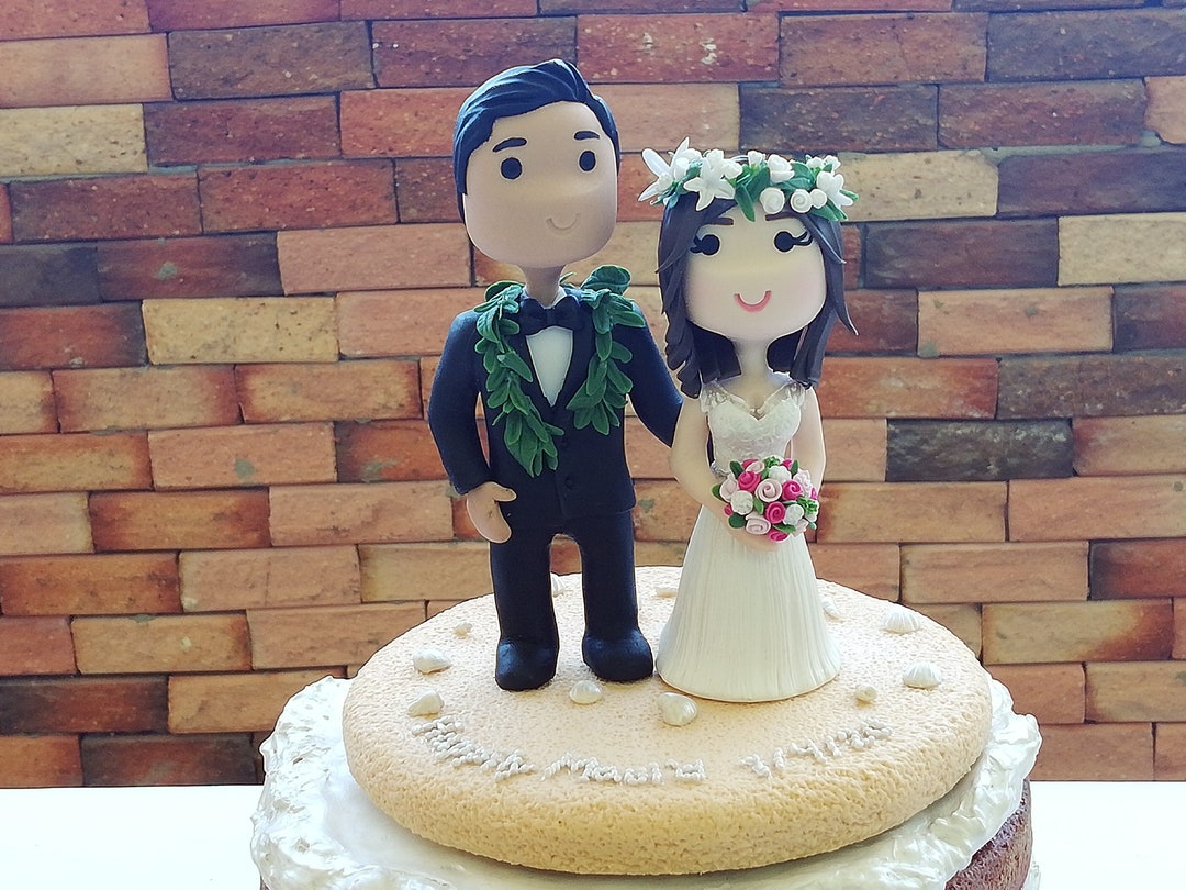 Chibi Wedding Cake Topper Hawaiian Theme Anime Couple Bride and Groom ...