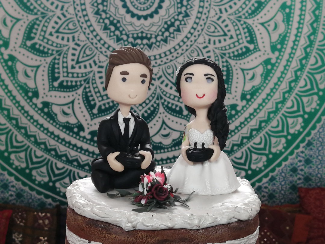 Wedding Cake Topper Gamer Couple Playstation Controllers Bride and ...