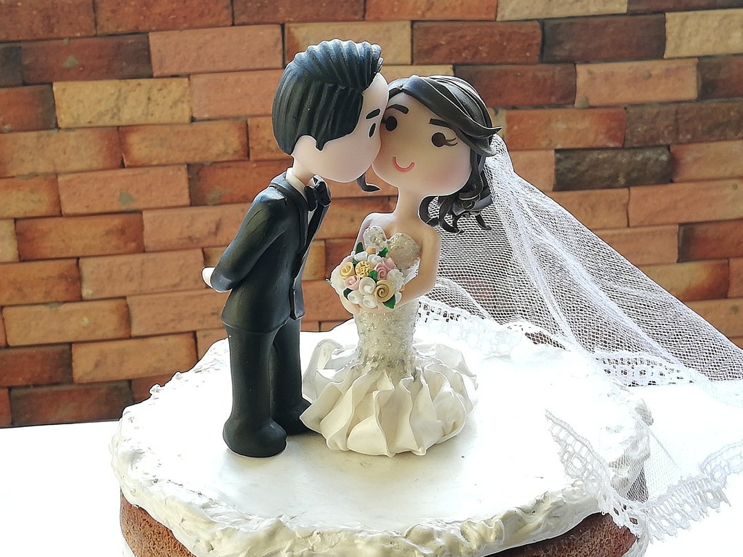 Chibi Wedding Cake Topper Anime Couple Bride and Groom Cake Topper ...