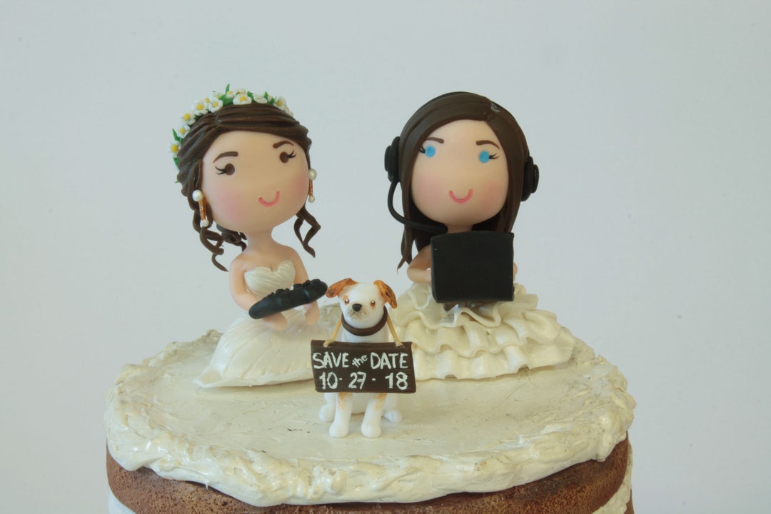 Lesbian Wedding Chibi Wedding Cake Topper Gamer Couple Players Anime ...