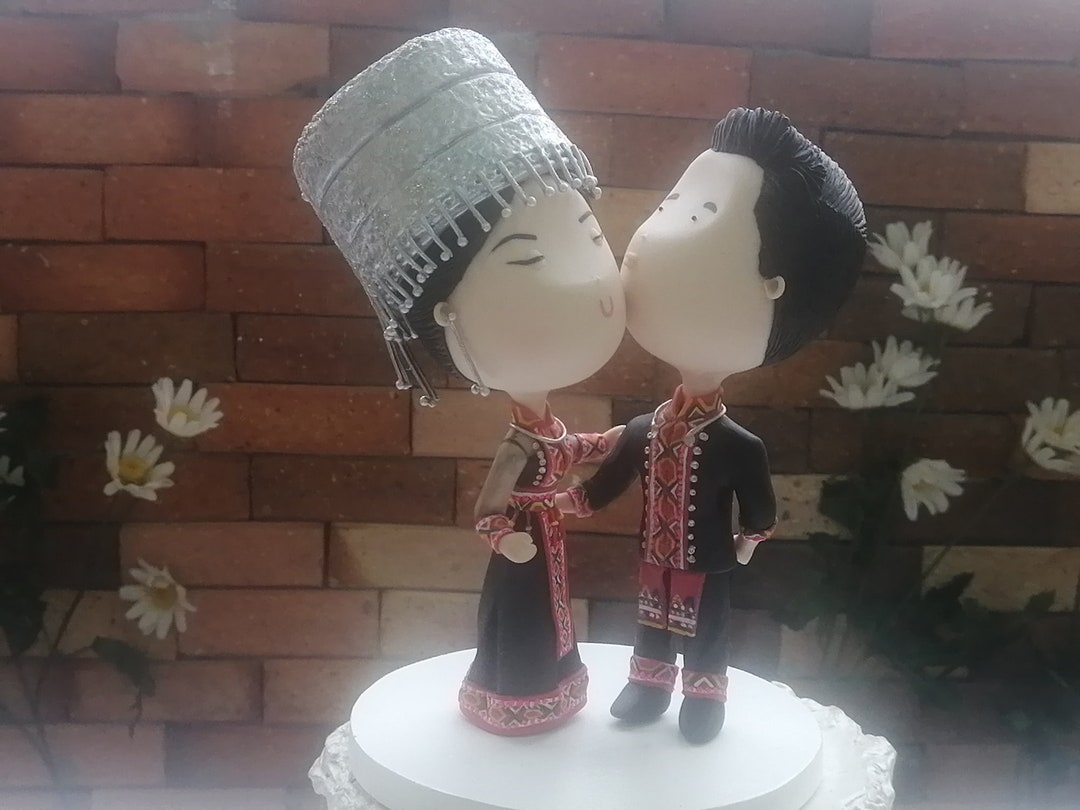 Traditional Hmong Wedding Attire Bride and Groom Wedding Cake Topper - Etsy