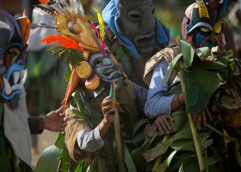 Boruca mask authentic indigenous mask from Costa Rica Wooden | Etsy