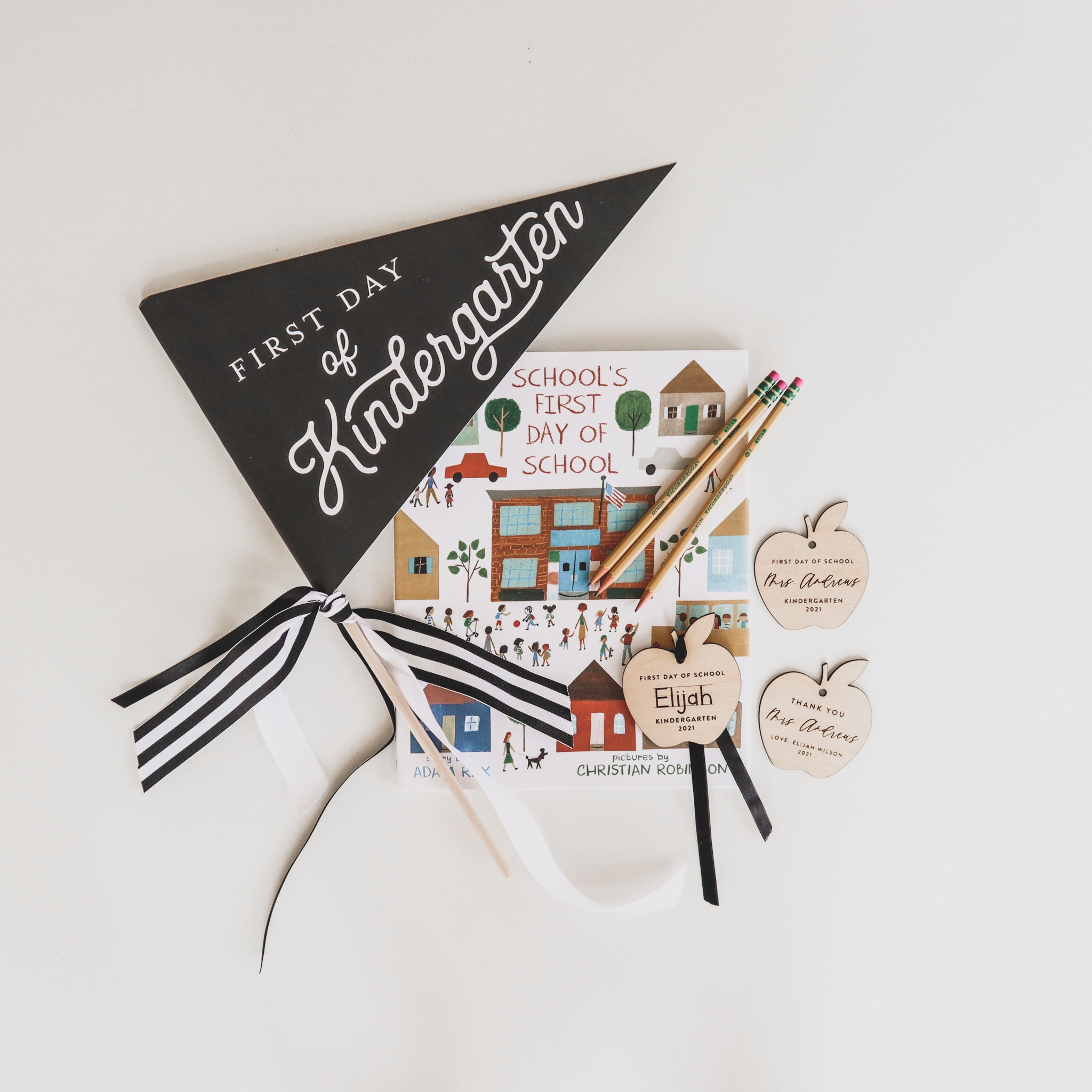 Personalized Apple Name Tag First Day of School Teacher | Etsy