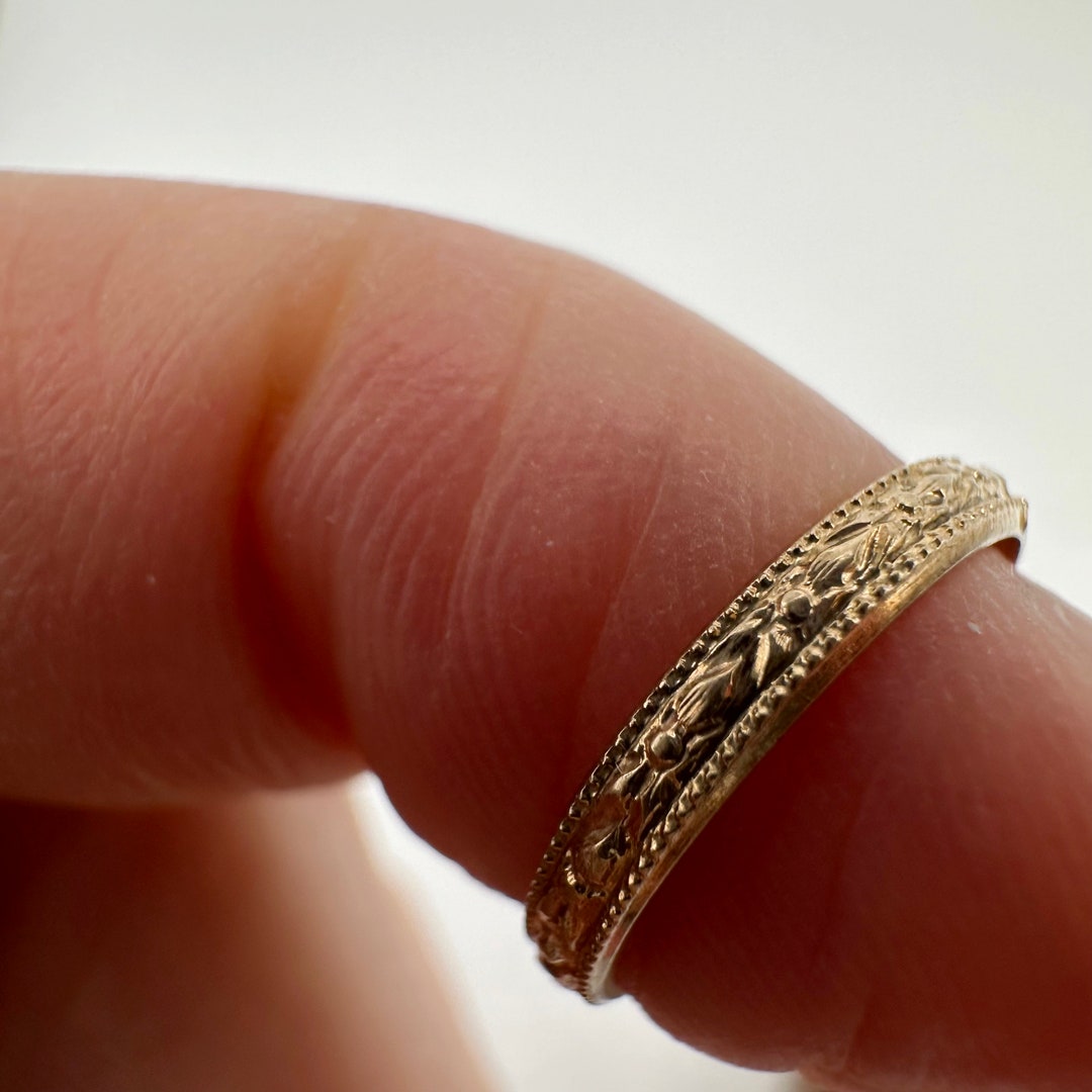 Vintage 10k Rosy Yellow Gold Forget-me-not Pattern Midi Baby Ring - Etsy