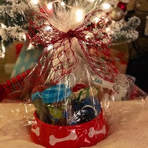 Custom Dog/cat Gift Baskets for Any and All Occasions - Etsy