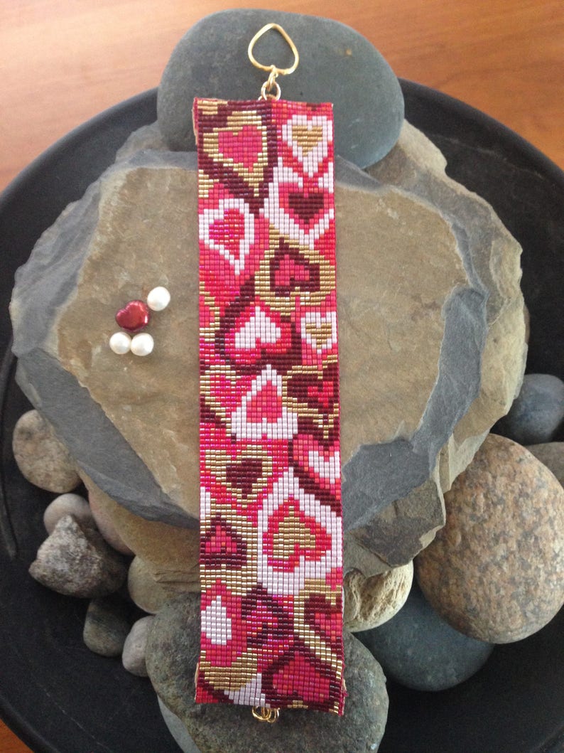 Tiny Hearts Bracelet - Etsy