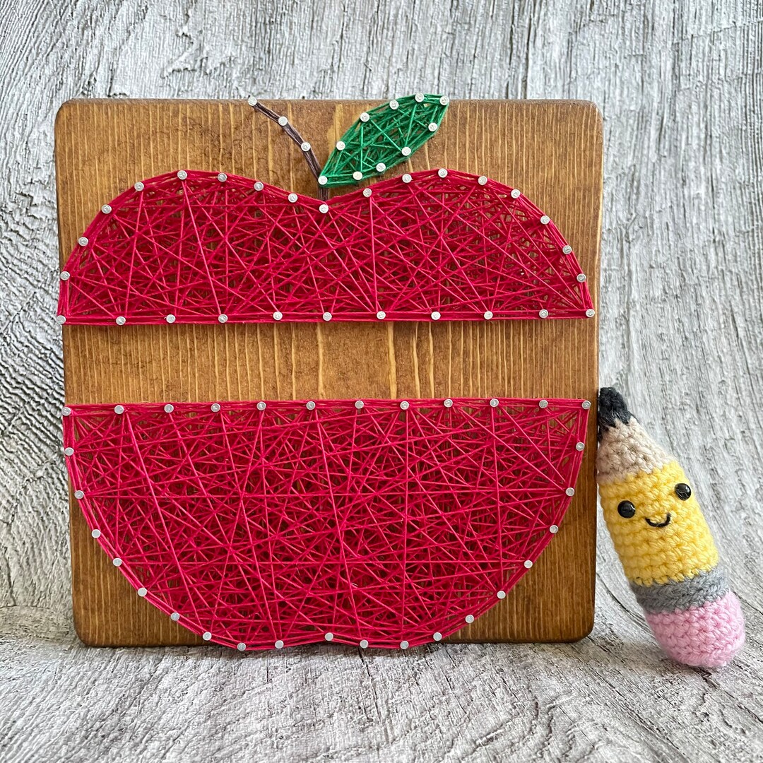 Apple String Art, Personalized Sign for Teacher, Teacher Name Sign ...