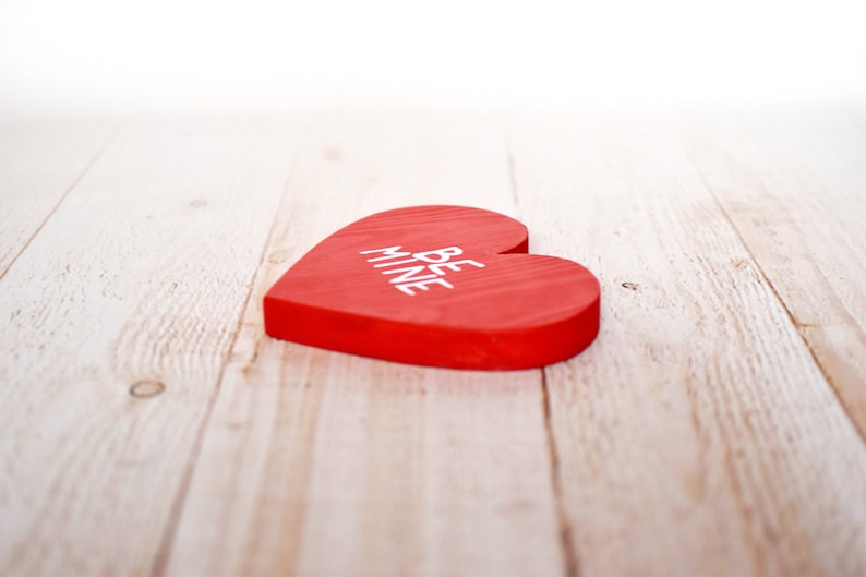 Heart Photography Prop Valentin's Day Prop Valentines - Etsy