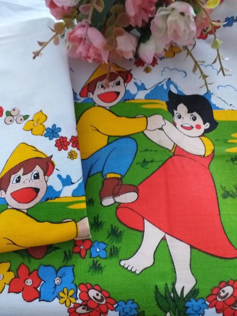 Heidi Fabrics 1979 Taurus Film Pair of Original Pillowcases. - Etsy