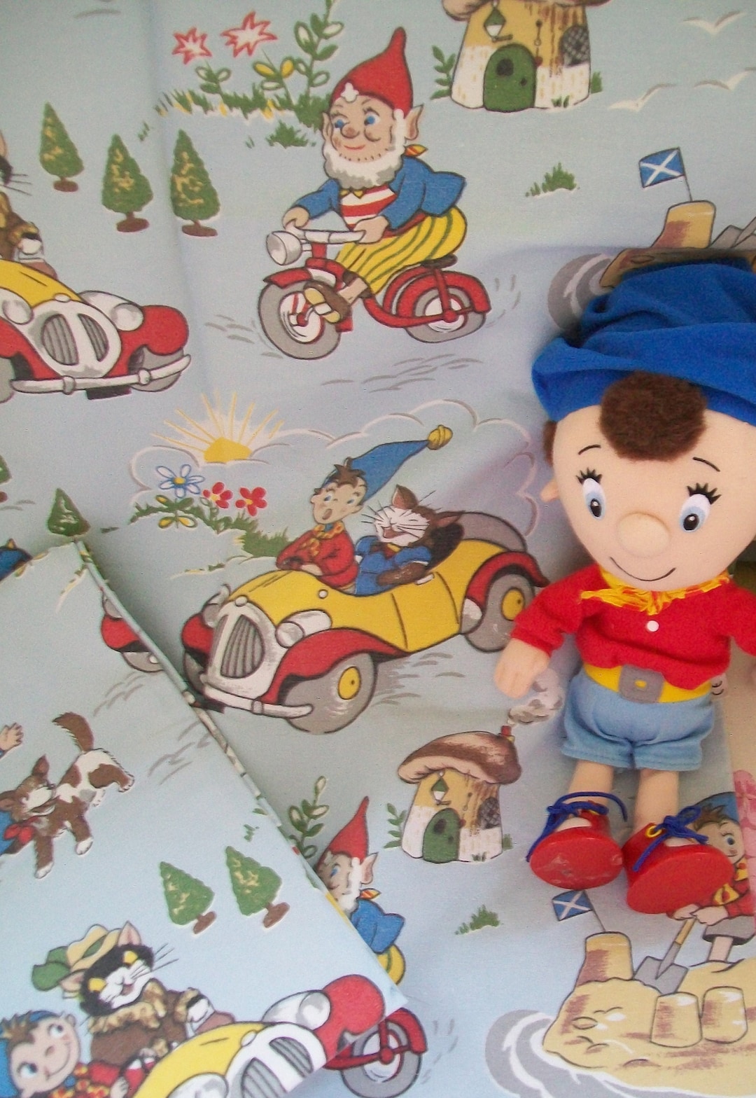 Noddy in Toyland Blue Vintage Fabric Curtains. Lovely Vintage ...