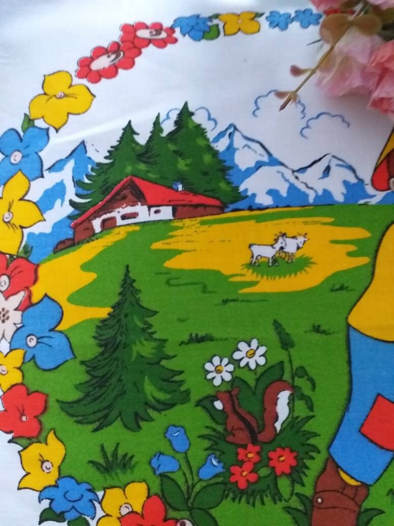 Heidi Fabrics 1979 Taurus Film Pair of Original Pillowcases. - Etsy