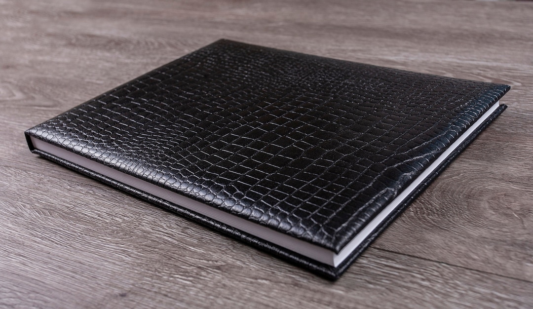 Visitors Book, Leather Guest Book, Hotel Guest Comments Book, Visitor ...
