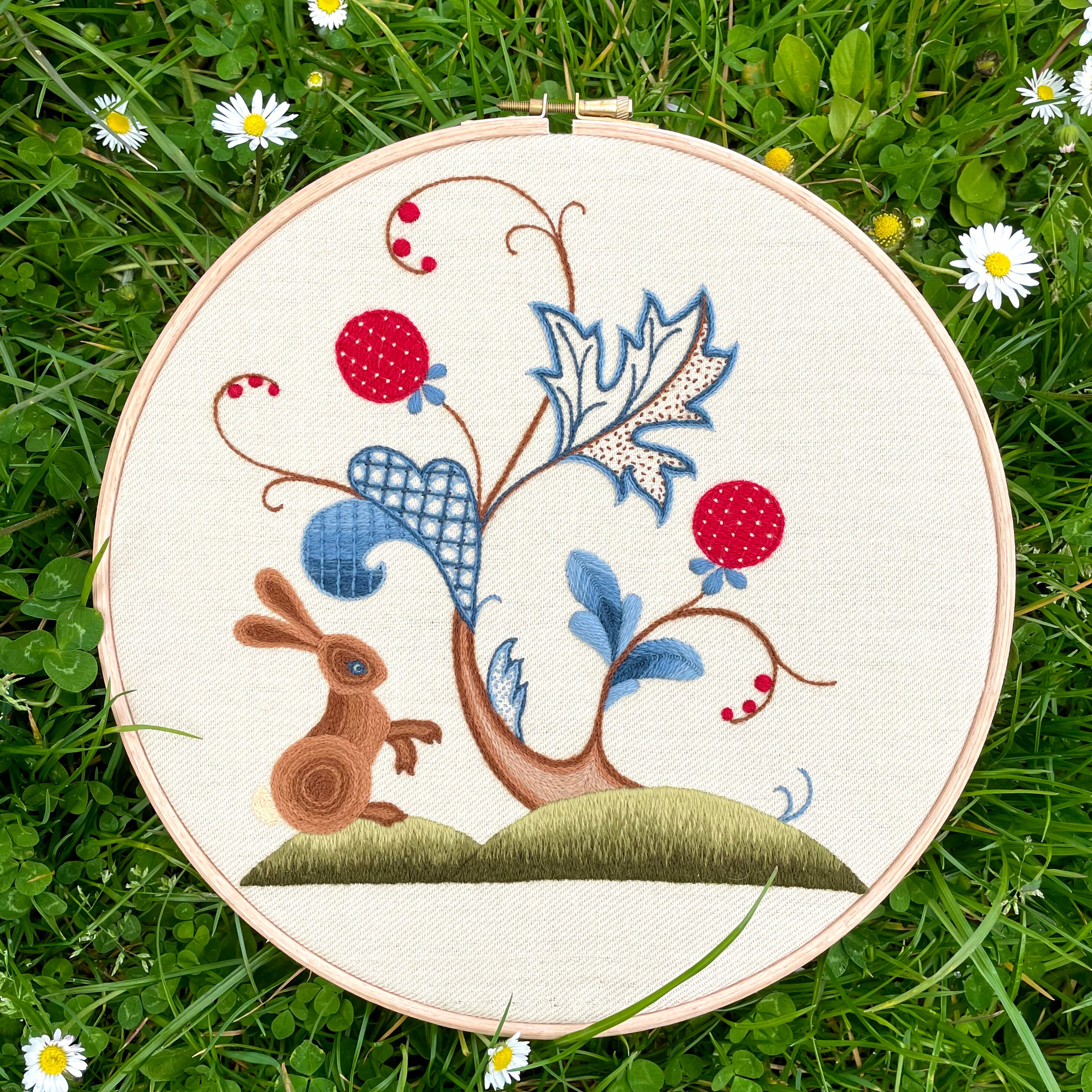 Rabbit Summer Crewel Embroidery Kit: Advanced Crewelwork With Linen ...