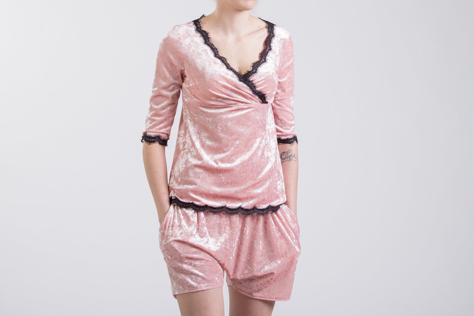 Velvet Pink Pyjama Set Women Velvet Top and Shors for Sleep - Etsy