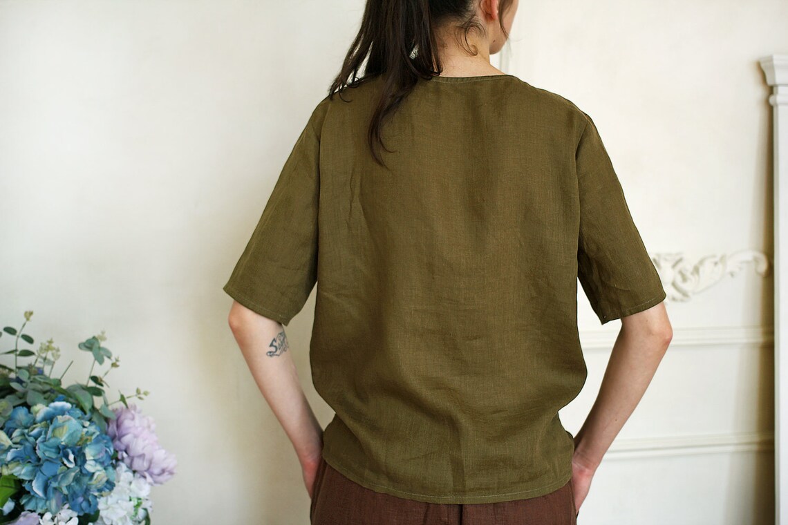 Loose linen t-shirt women. Simple linen top with sleeves. | Etsy