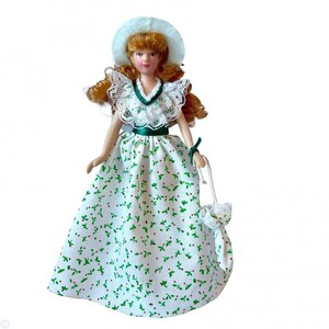 Dollhouse Miniature Traditional Family of 5 - Etsy