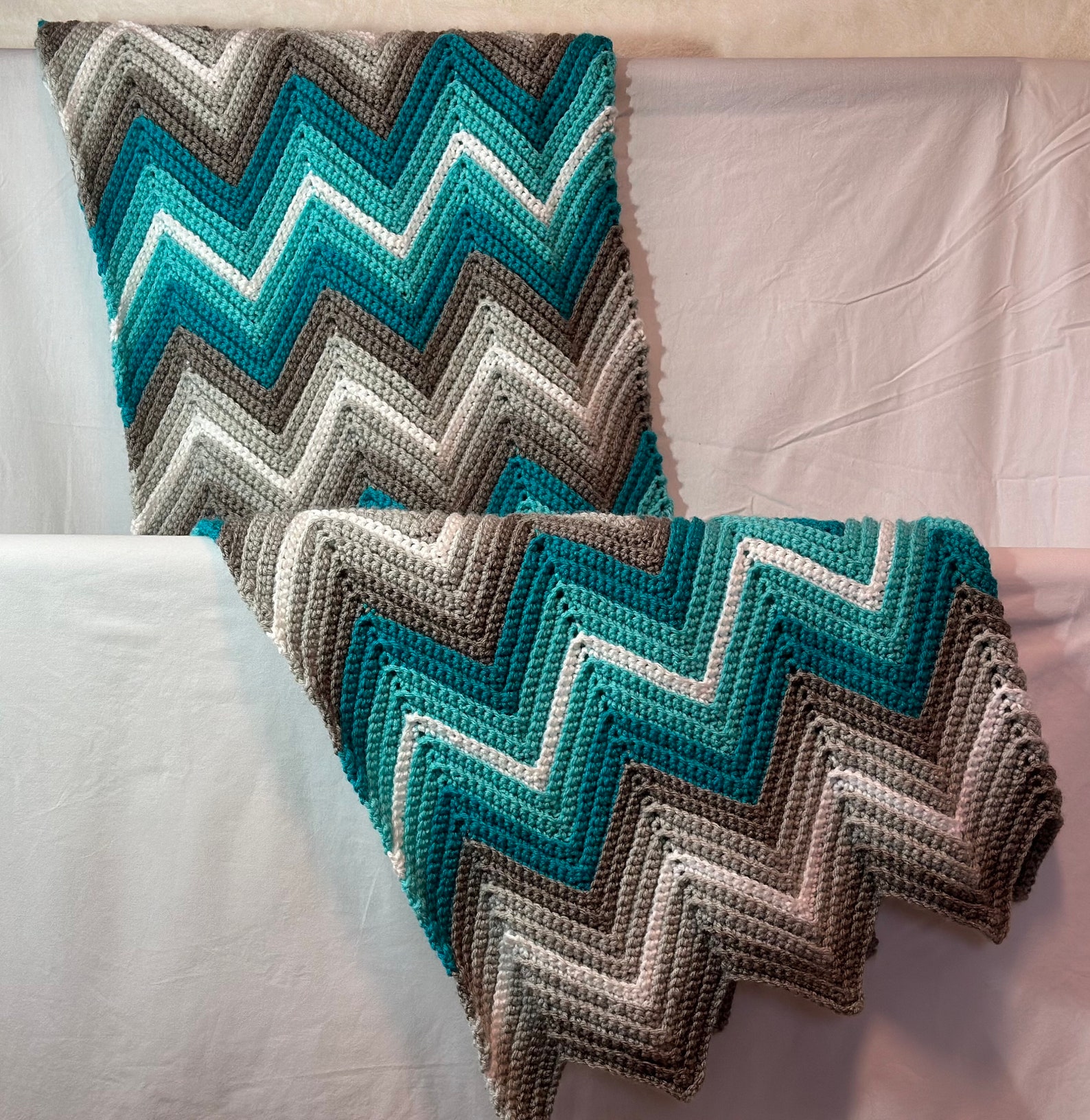 Chevron Ripple Crocheted Afghan / Throw - Made to Order - Etsy