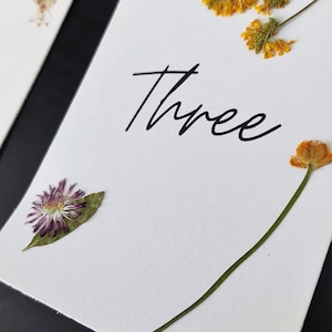Handmade Pressed Flower Table Number Cards: Botanical Wedding Decor - Etsy