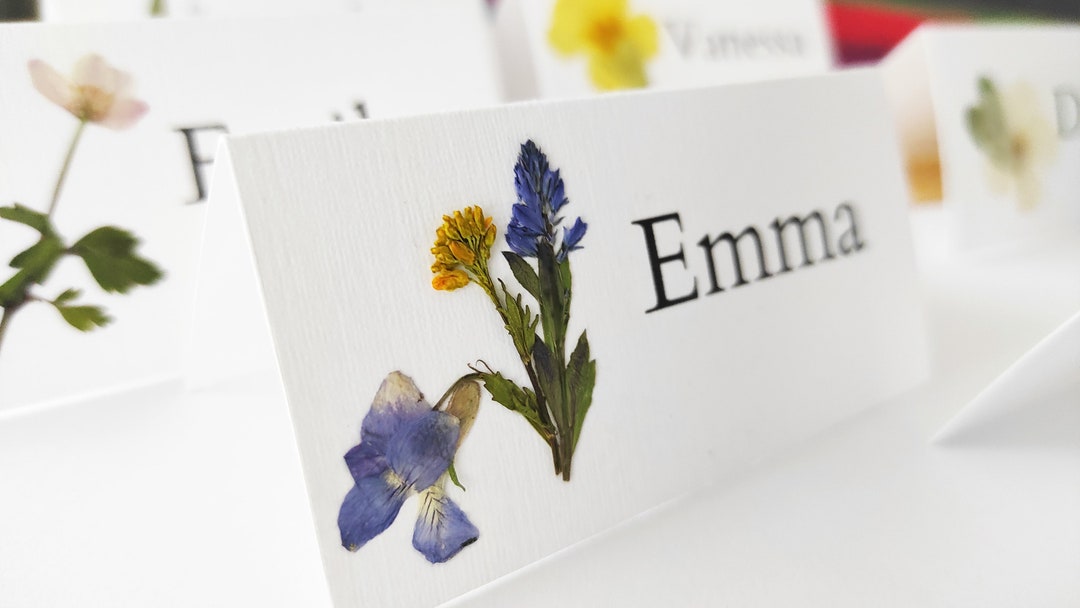 Handmad Pressed Flowers Place Cards With REAL Flowers, Wedding Table ...