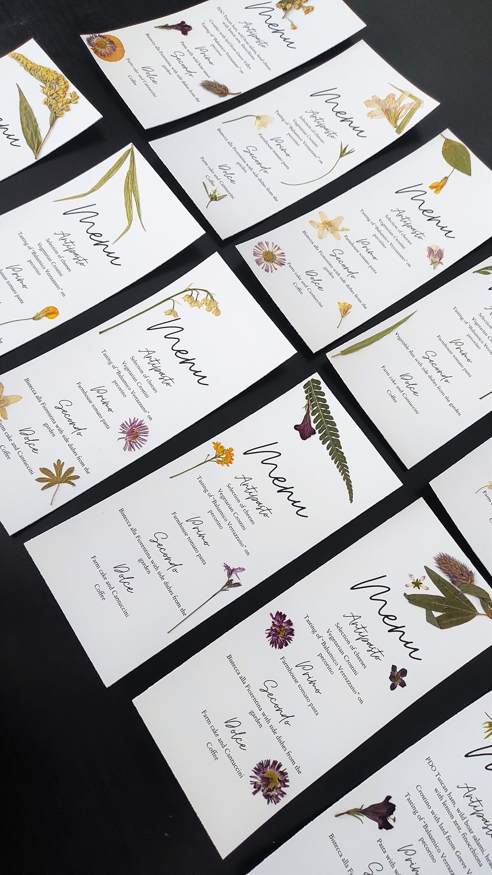 Handmade Pressed Flower Wedding Menu: Botanical Decor - Etsy