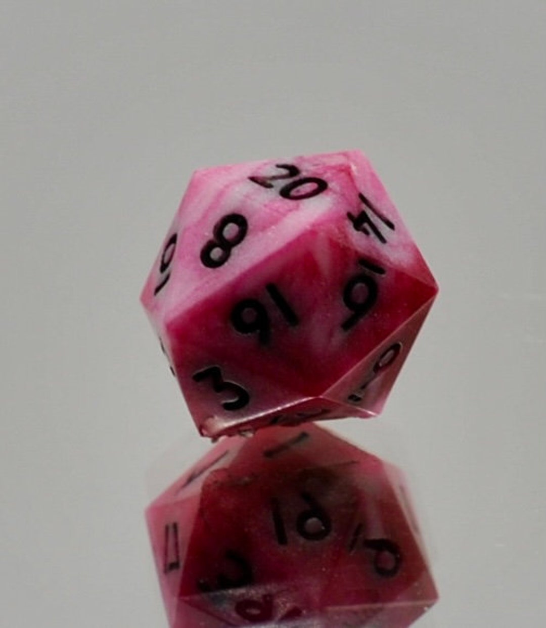 Pink Waves Single Mini D20 - Etsy
