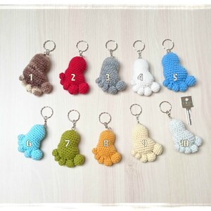 Foot Keychain, Hand Knit Little Foot Keyring, Funny Foot Key Holder ...