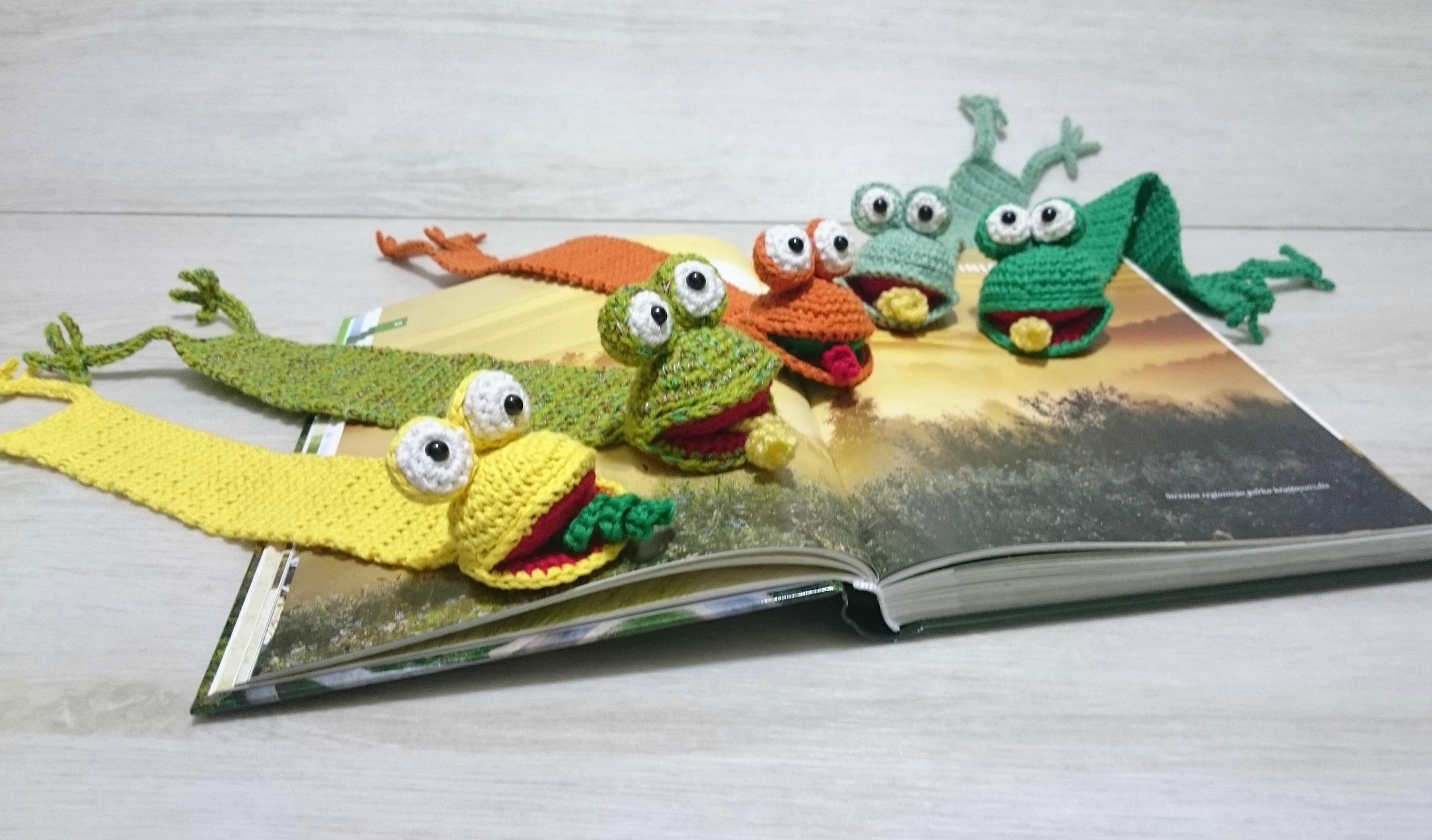 FROG BOOKMARK Crochet Bookmark Amigurumi Bookmark Bible | Etsy
