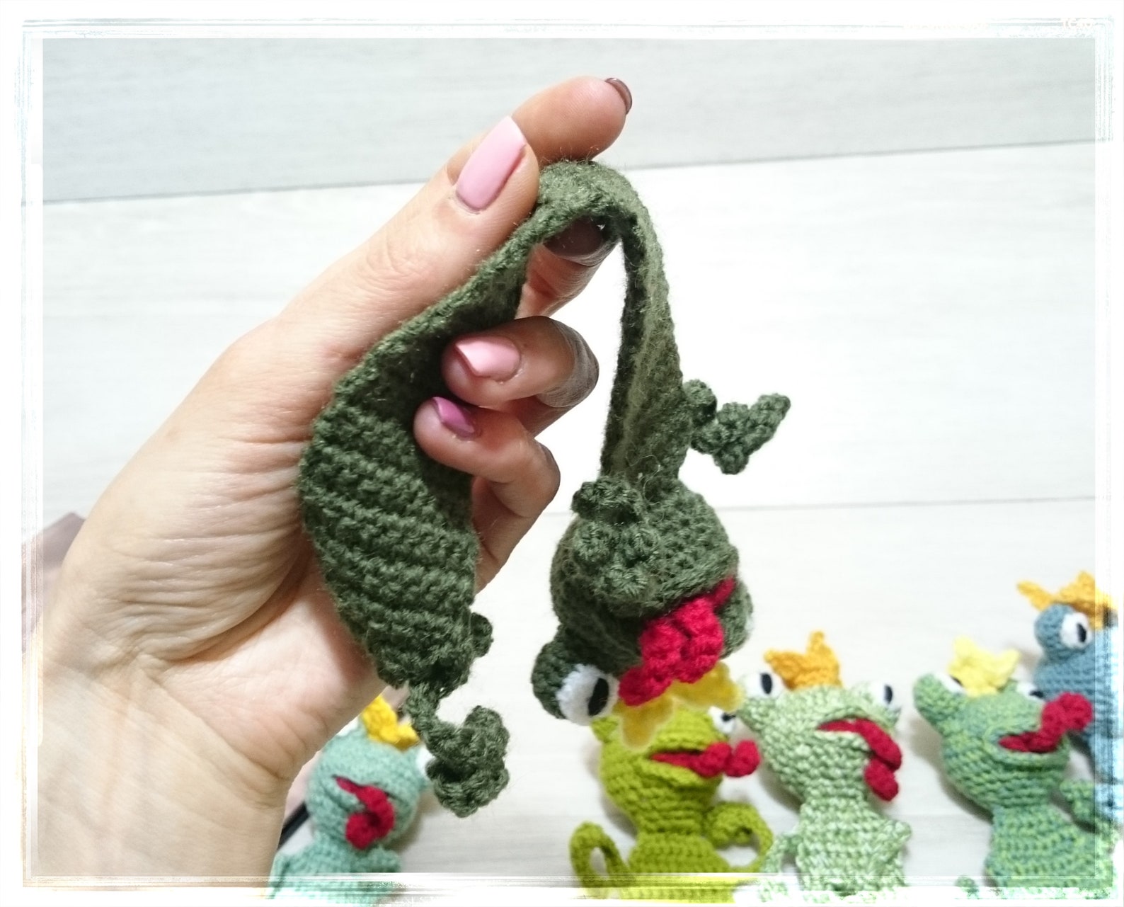 FROG BOOKMARK Queen Frog Tab Crochet Bookmark Cute Funny Gift - Etsy