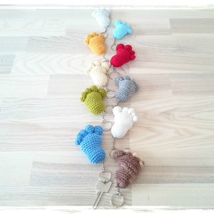 Foot Keychain, Hand Knit Little Foot Keyring, Funny Foot Key Holder ...