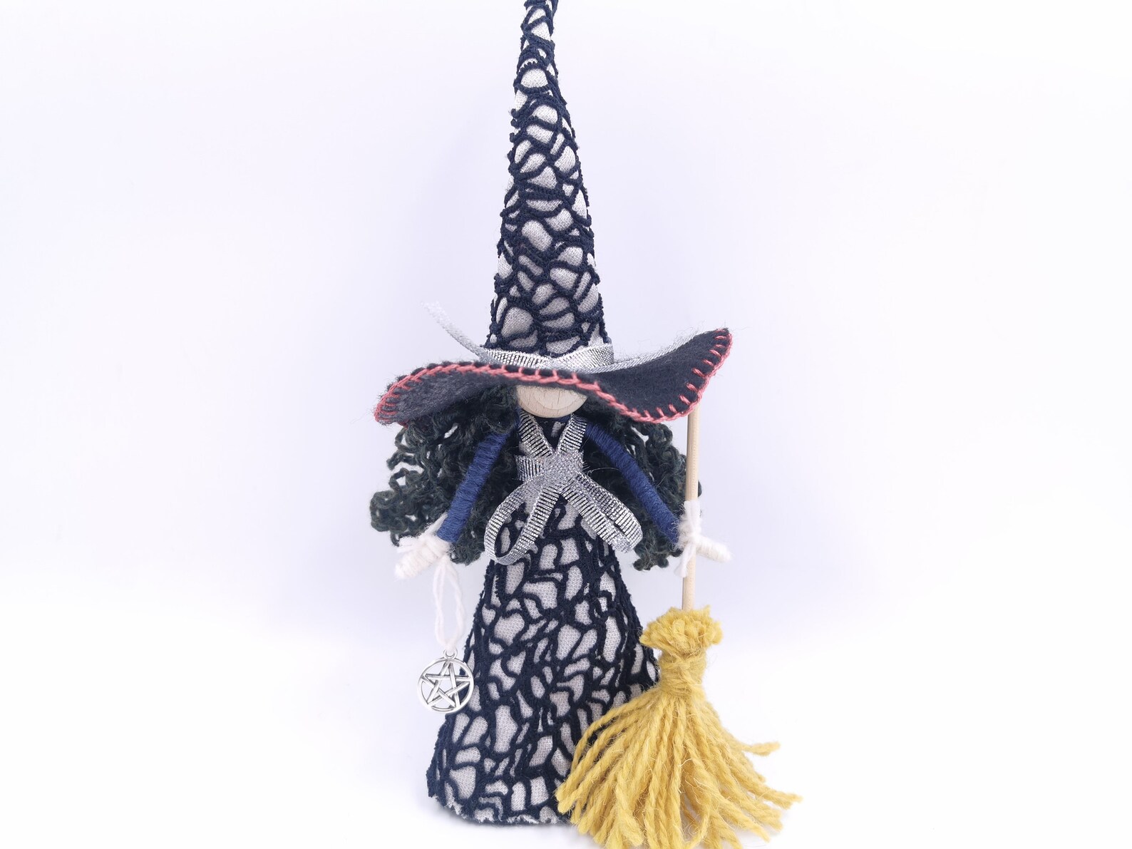 Zilly Sorceress Earth Element Witch Kitchen Witch Doll Felt - Etsy
