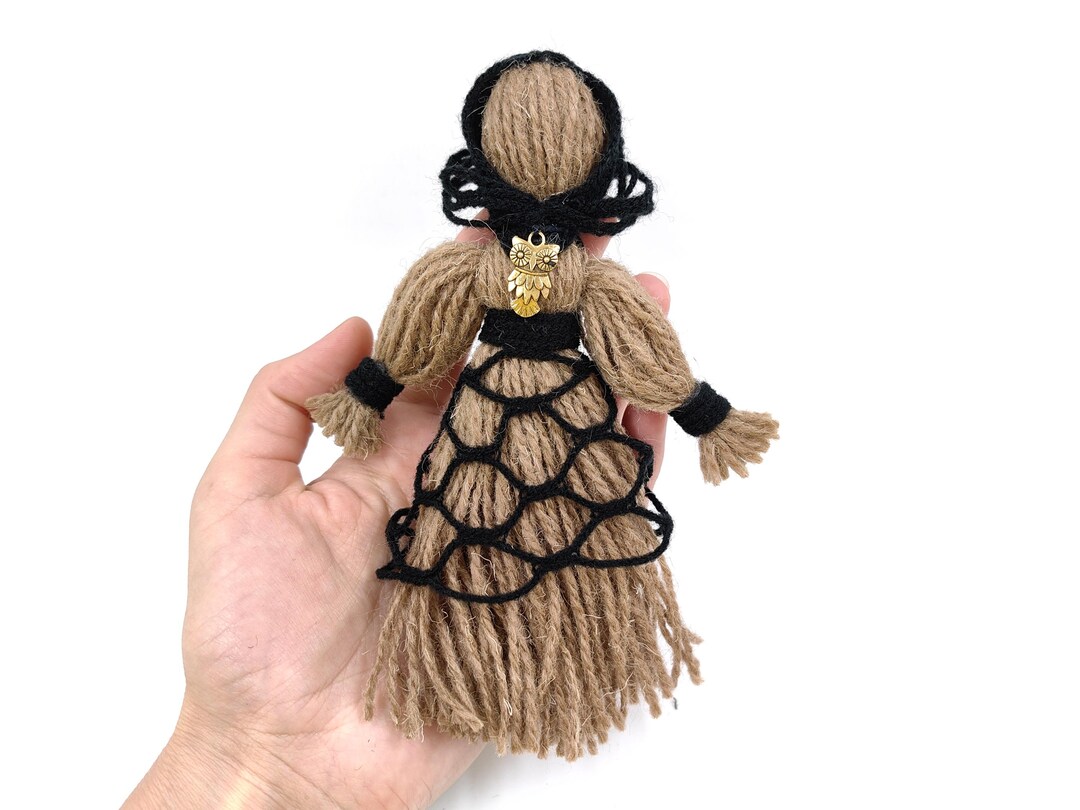 Poppet Doll Cute Voodoo Magic Altar Decor, Wool Figurine Kitchen Witch ...