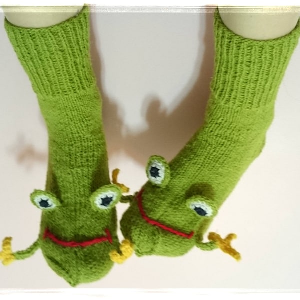 Frog Socks - Etsy