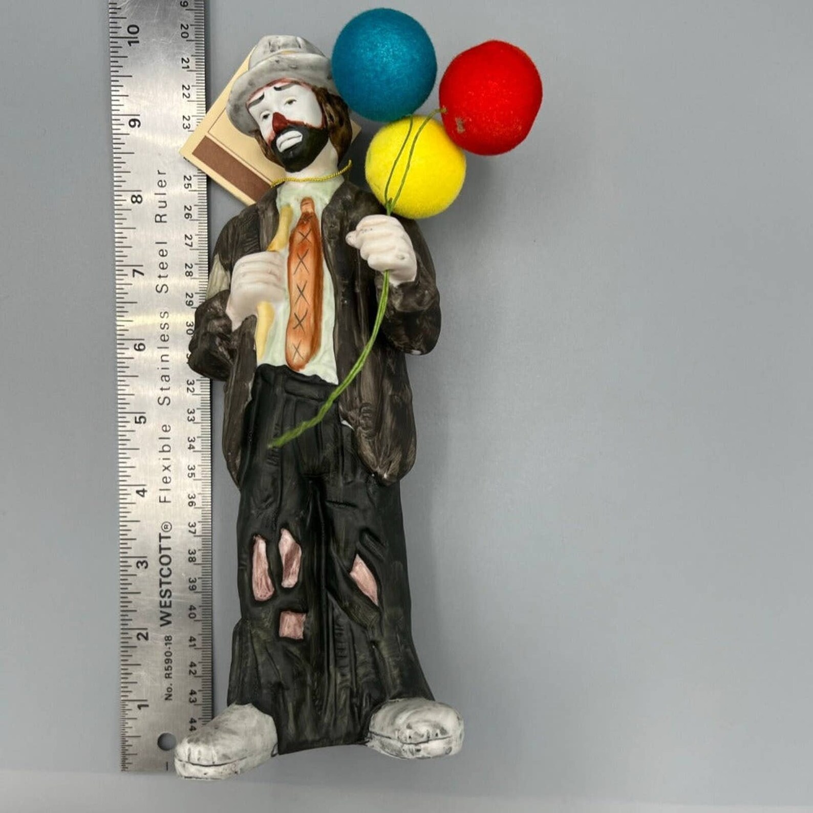 Emmit Kelly Clown, Part of Emmit Kelly Jr Figurine Collection ...